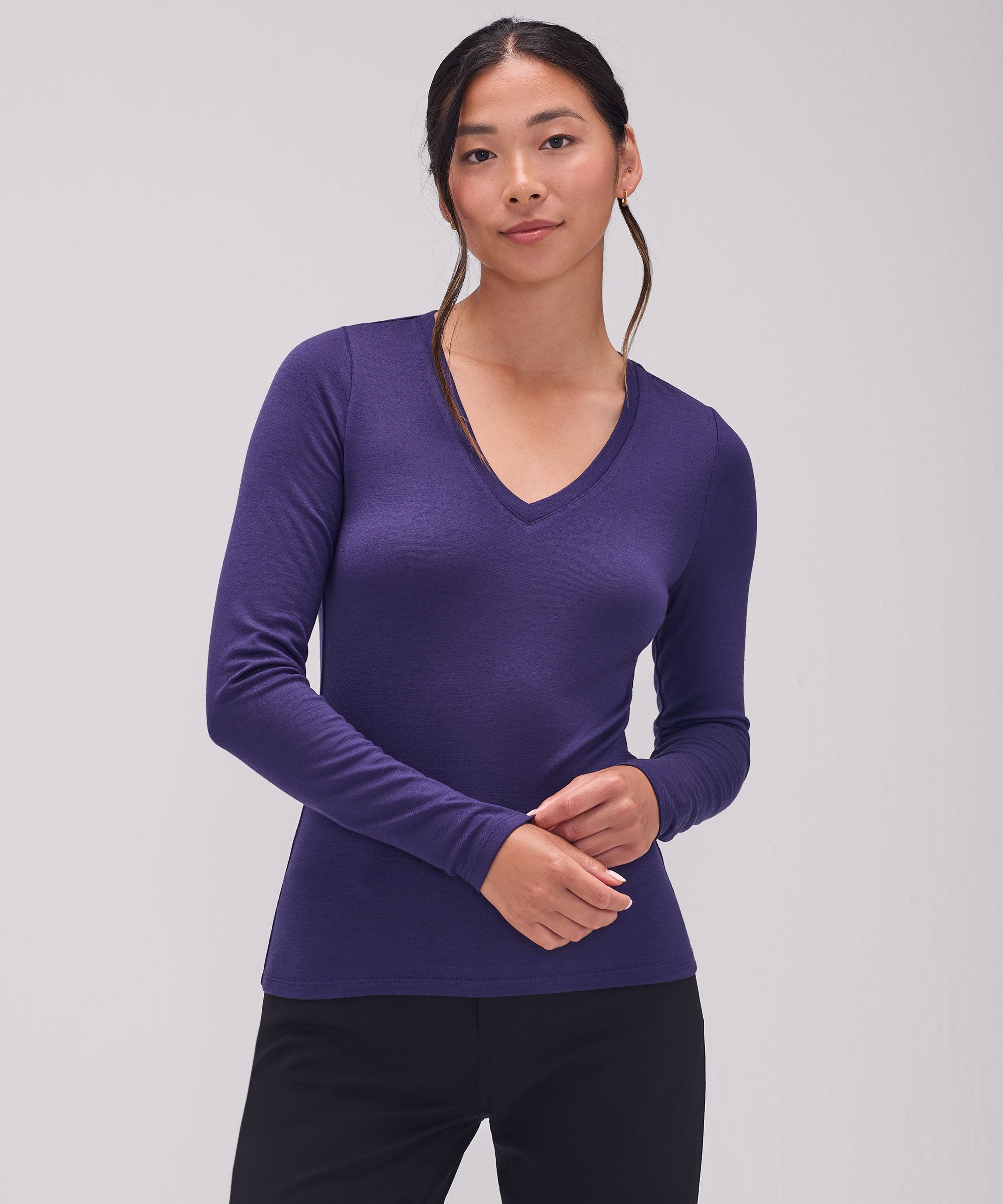 Women's Slim Merino Long Sleeve V-Neck | Unbound Merino
